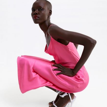 Roza boja je it boja proljeća